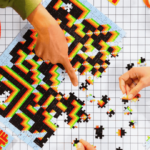 QR Code on Jigsaw Puzzle: Make the Gameplay Smarter